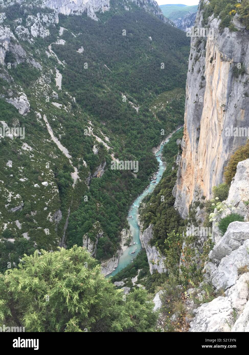 Gorge high hi-res stock photography and images - Alamy