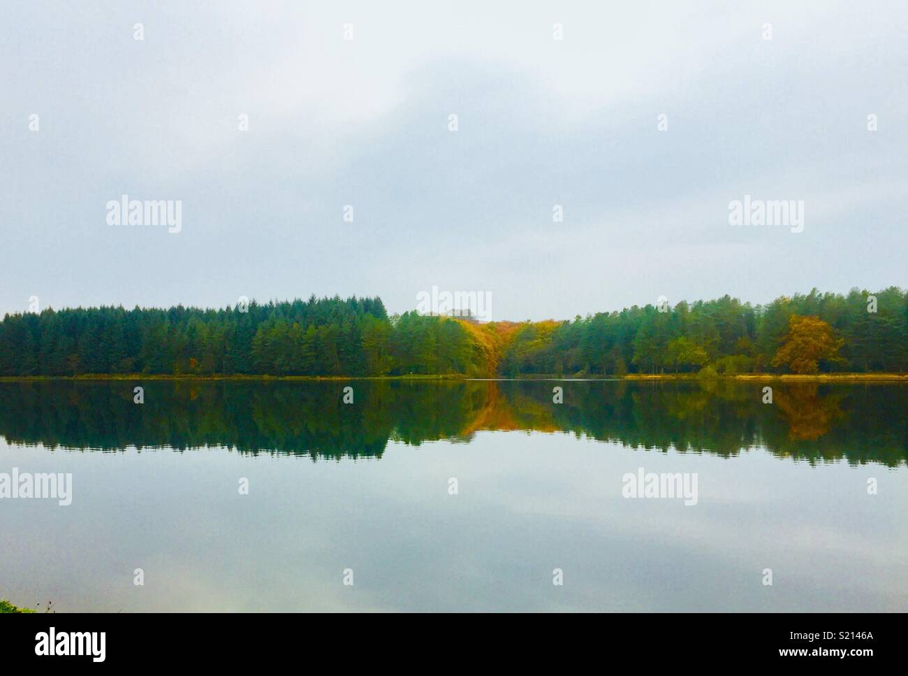 Entwistle reservoir hi-res stock photography and images - Alamy