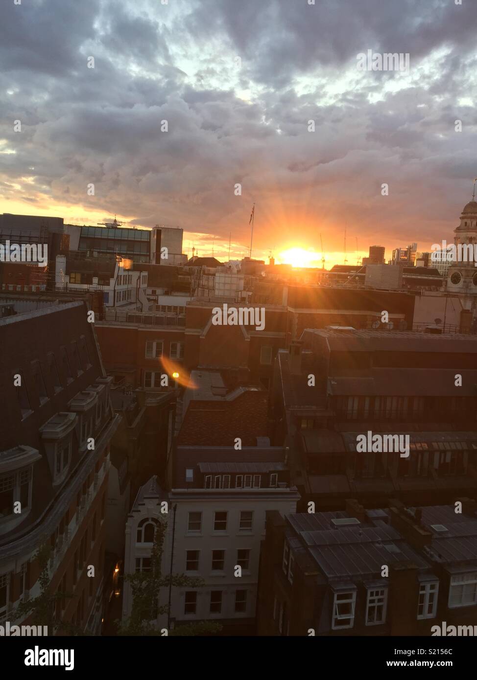 Sunset london skyline hi-res stock photography and images - Alamy