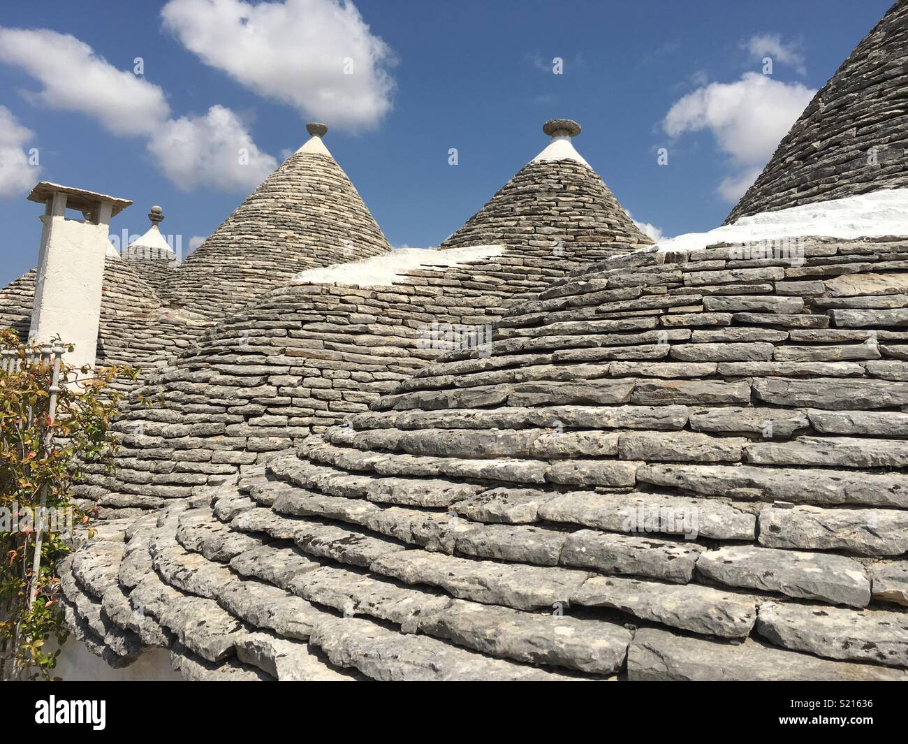 Top stone hi-res stock photography and images - Alamy