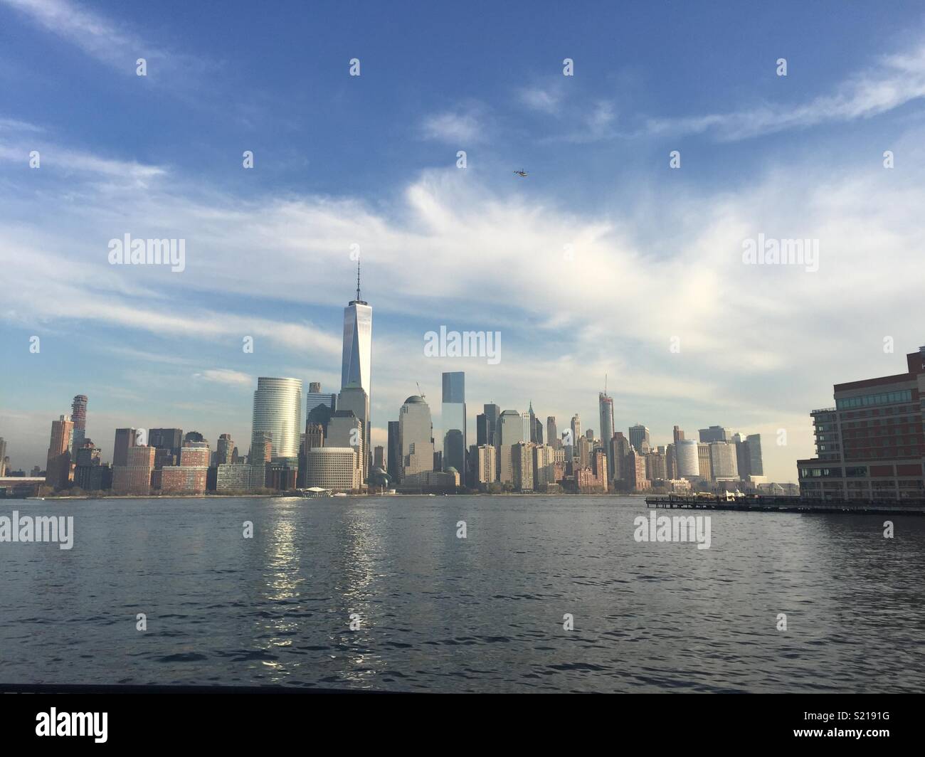 Daytime nyc hi-res stock photography and images - Alamy