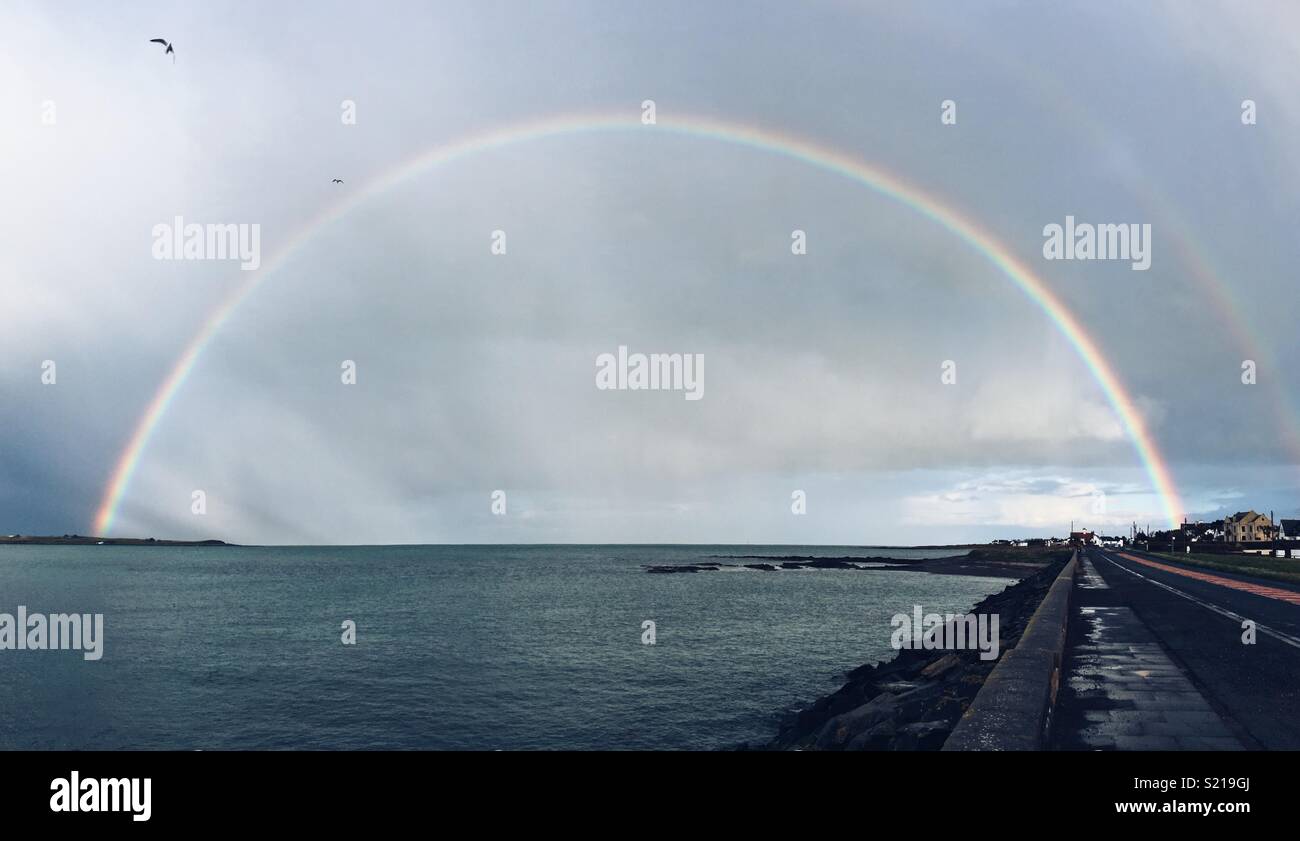 Full rainbow sky hi-res stock photography and images - Alamy