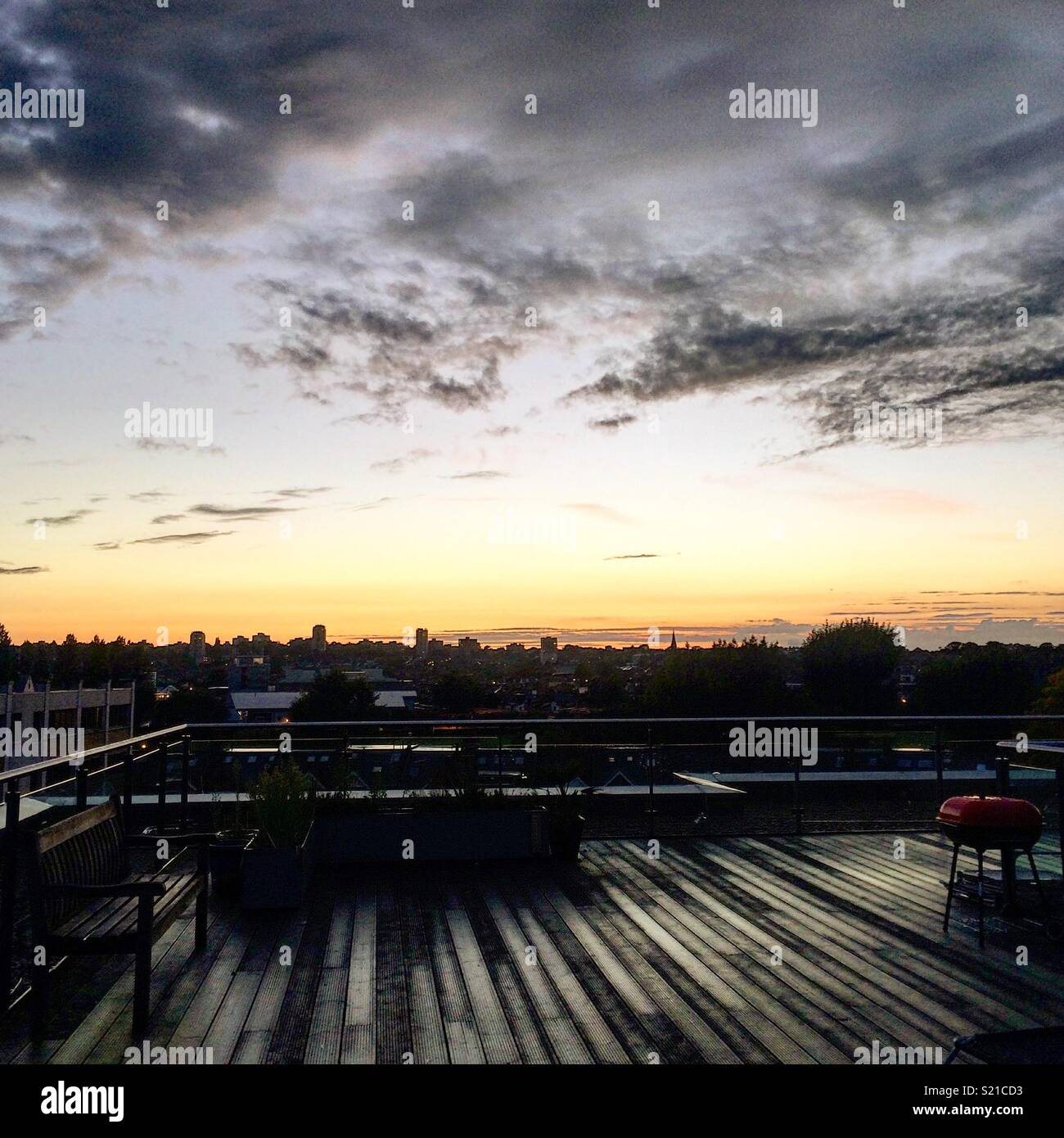 London rooftop hi-res stock photography and images - Alamy