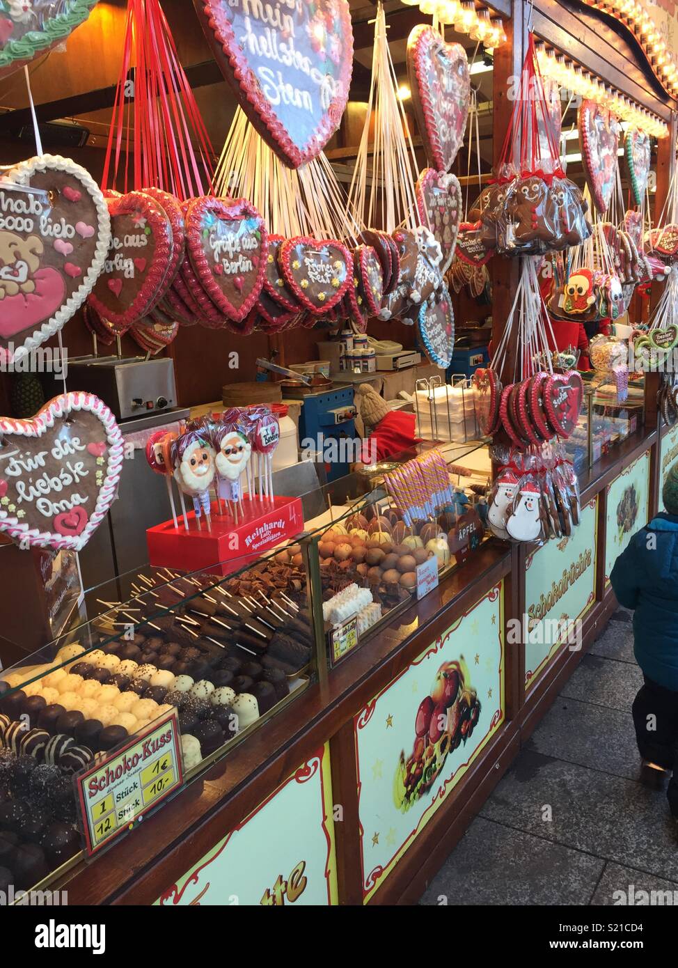 Berlin bread market hi-res stock photography and images - Alamy