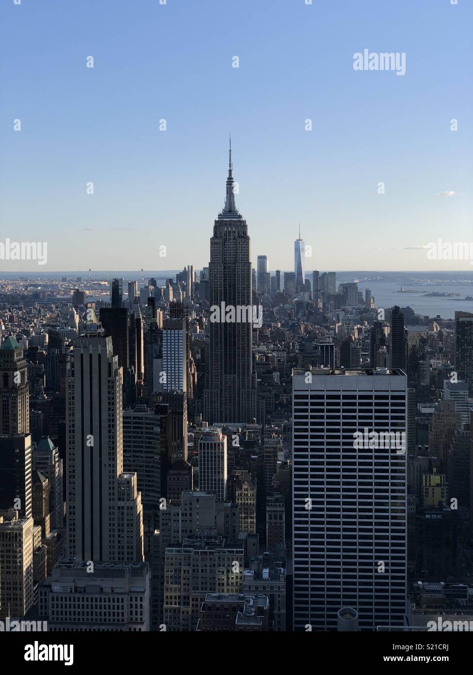 Empire state and one world trade center hi-res stock photography and ...