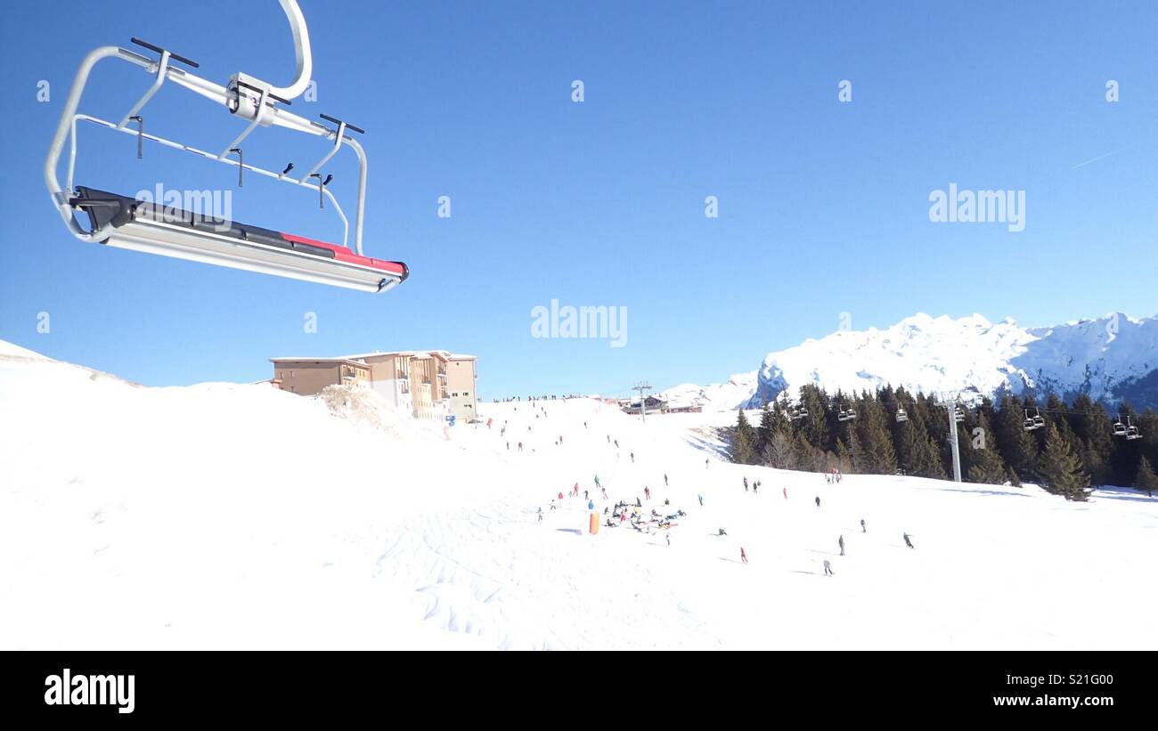 Samoëns france snow hi-res stock photography and images - Alamy