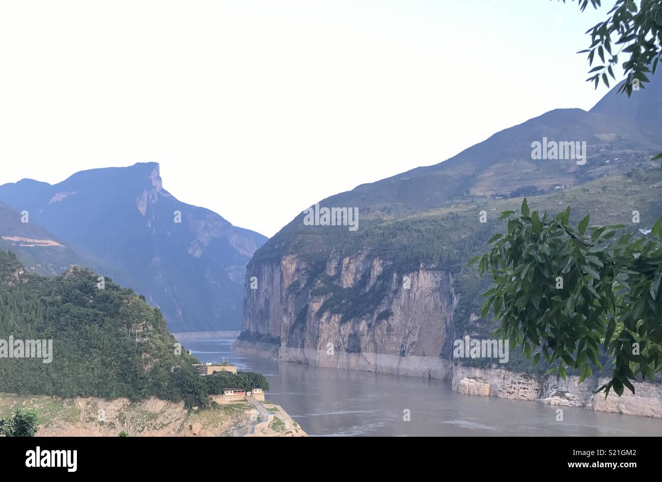 Yangtze river hi-res stock photography and images - Alamy