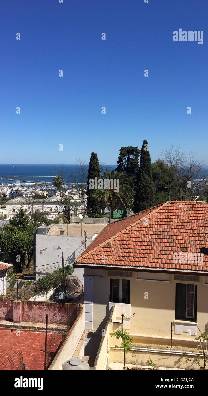 Bay of algiers hi-res stock photography and images - Alamy