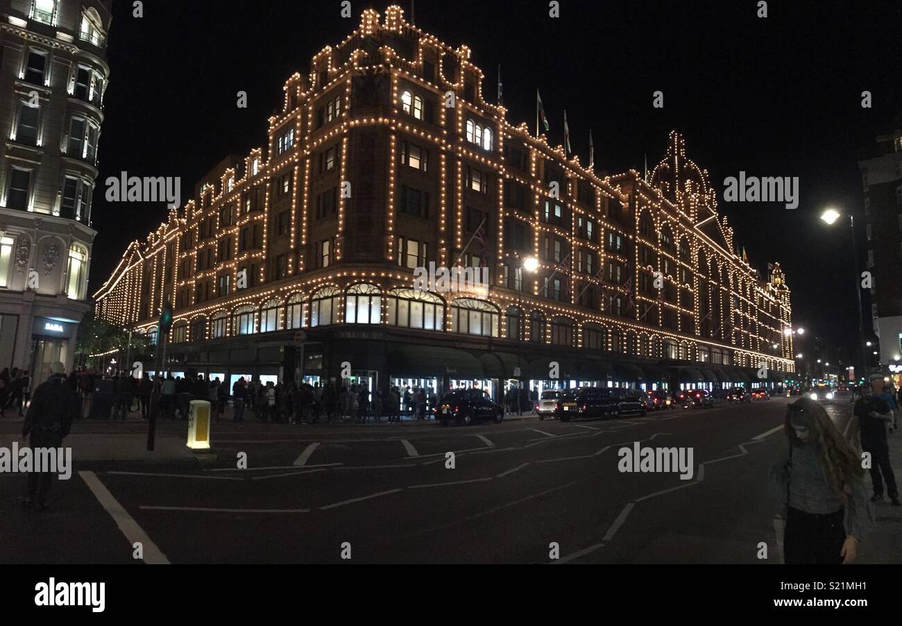 Harrods Lights High Resolution Stock Photography and Images - Alamy