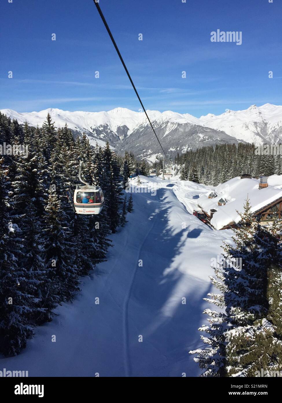 Cable Car To Courchevel High Resolution Stock Photography and Images ...