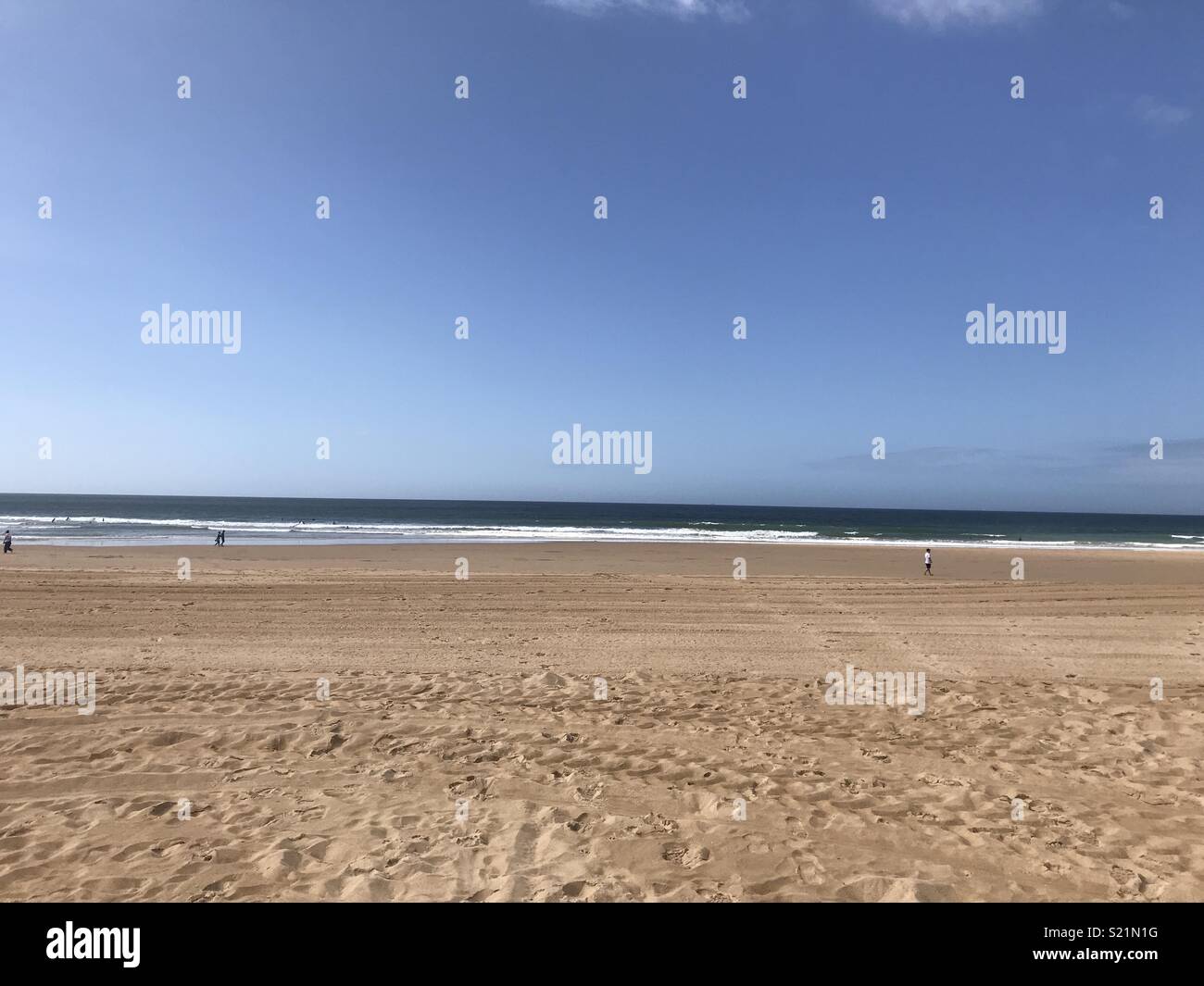 Beach scene - Portugal Stock Photo - Alamy