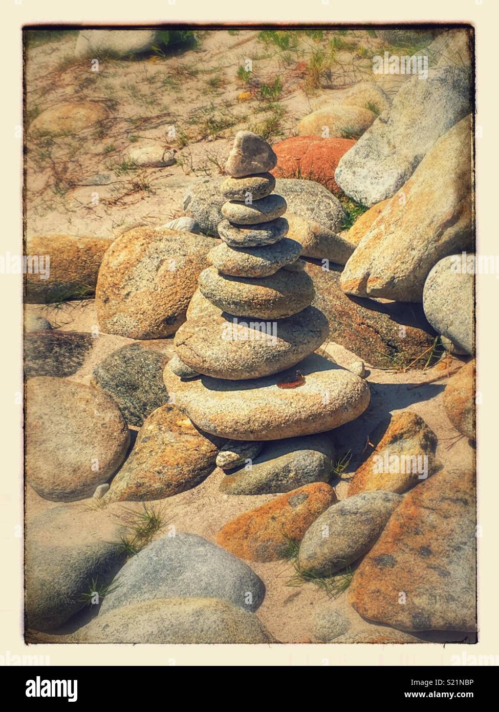 Stones tower hi-res stock photography and images - Alamy