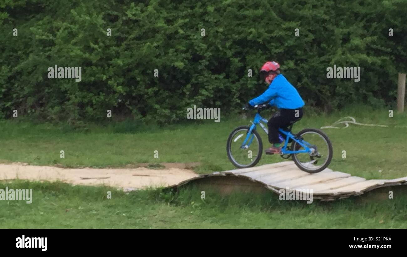 Boy on bike hi-res stock photography and images - Alamy