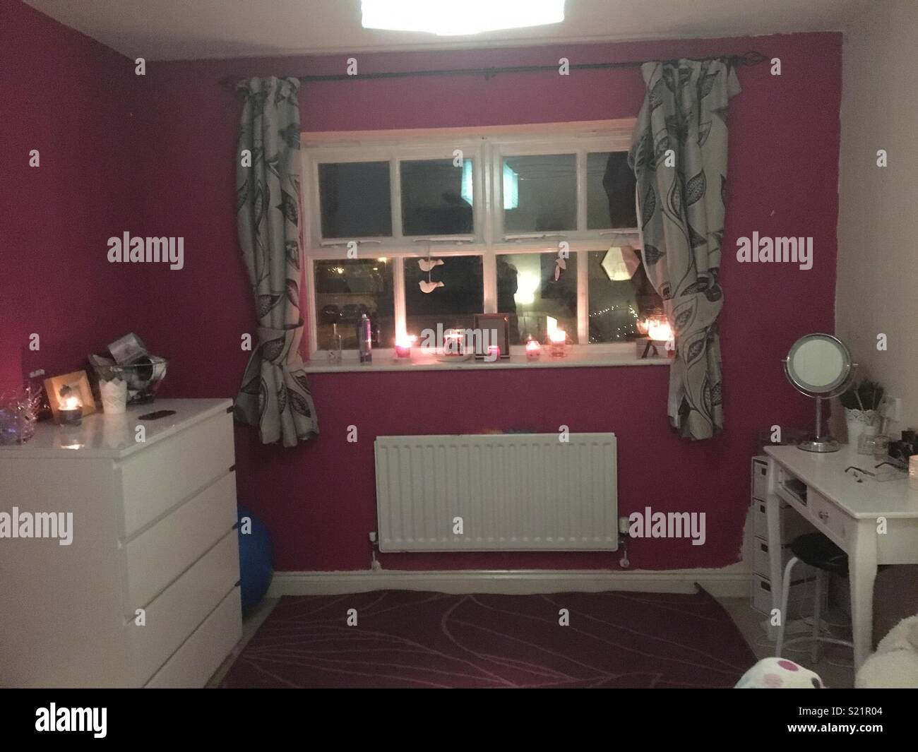 Just painted bedroom Stock Photo - Alamy