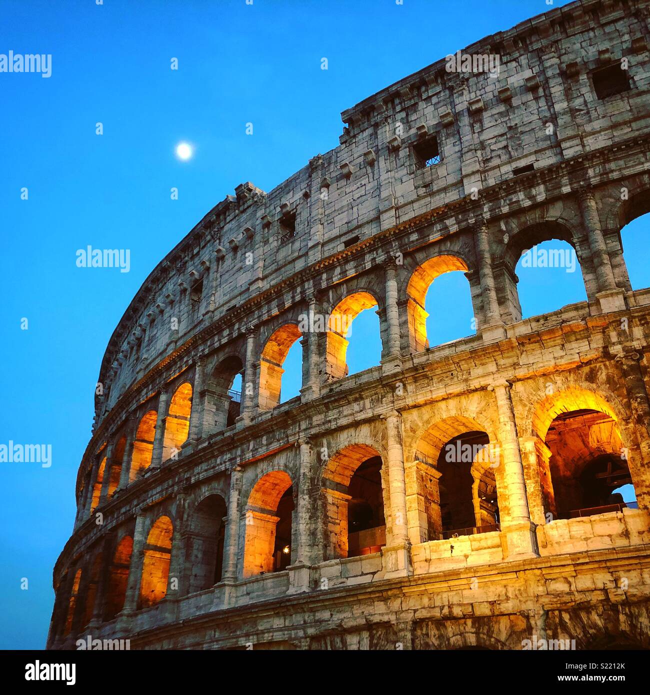 Roman lights hi-res stock photography and images - Alamy