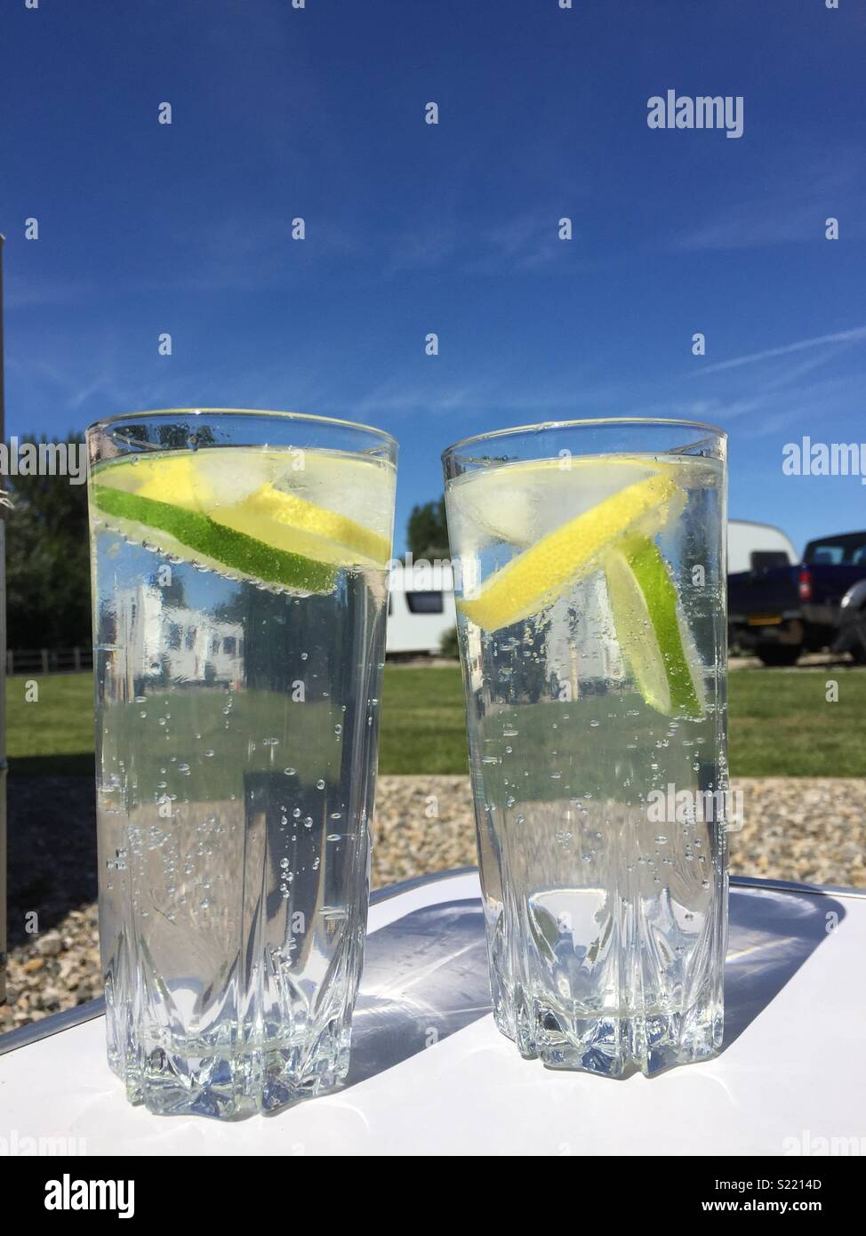 G&t hi-res stock photography and images - Alamy