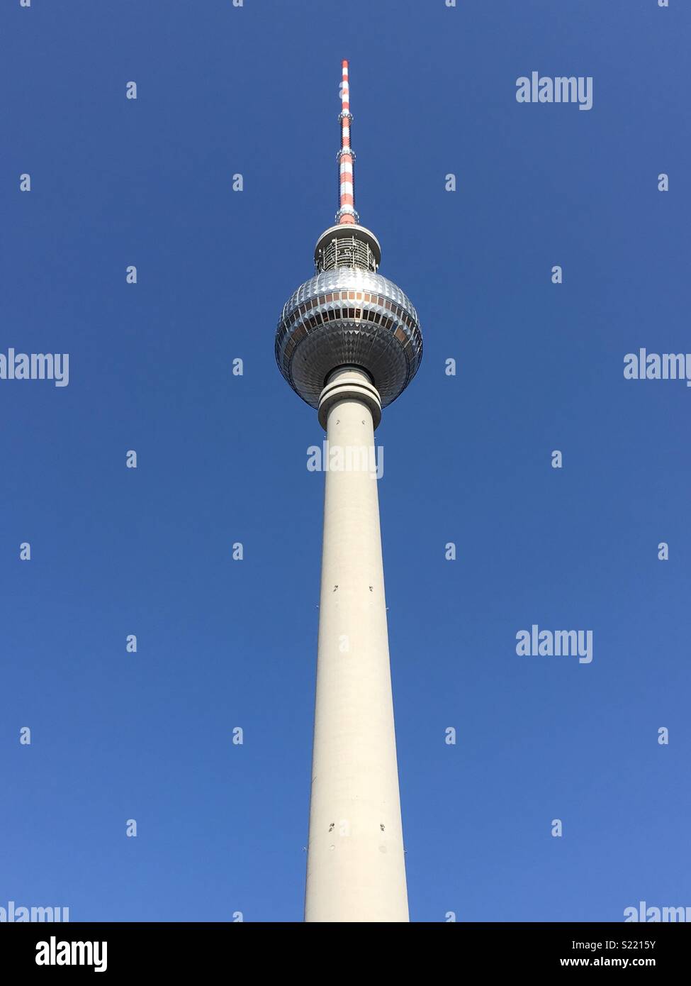 Sunny day in berlin hi-res stock photography and images - Alamy