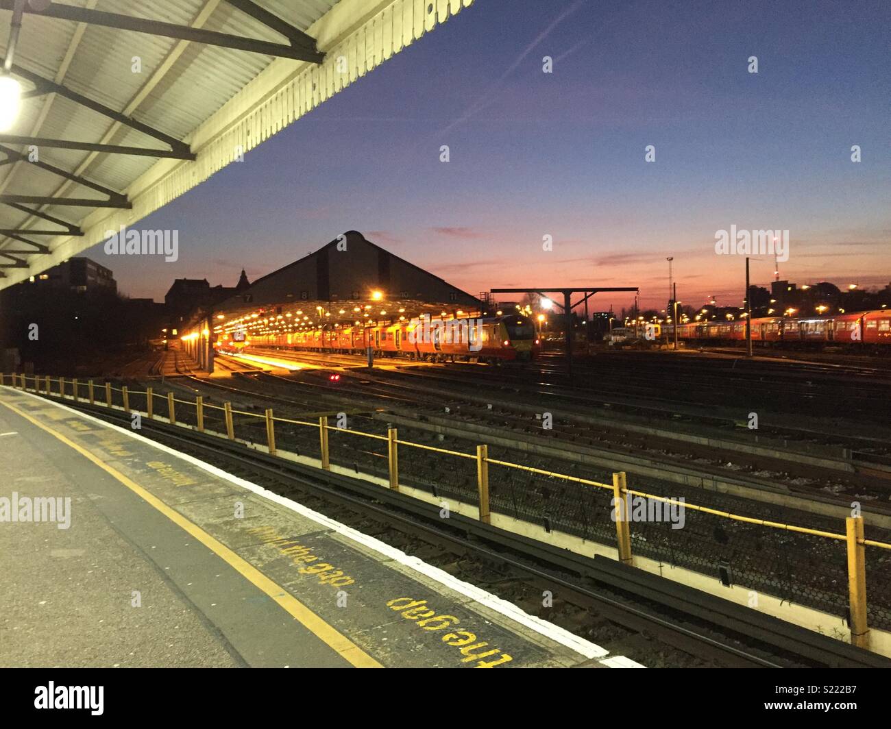 Clapham junction platform hi-res stock photography and images - Alamy