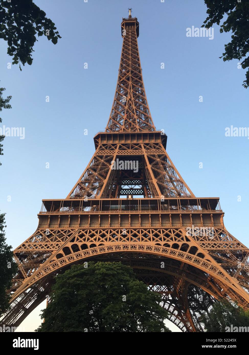 Eiffel Tower at sunset Stock Photo - Alamy