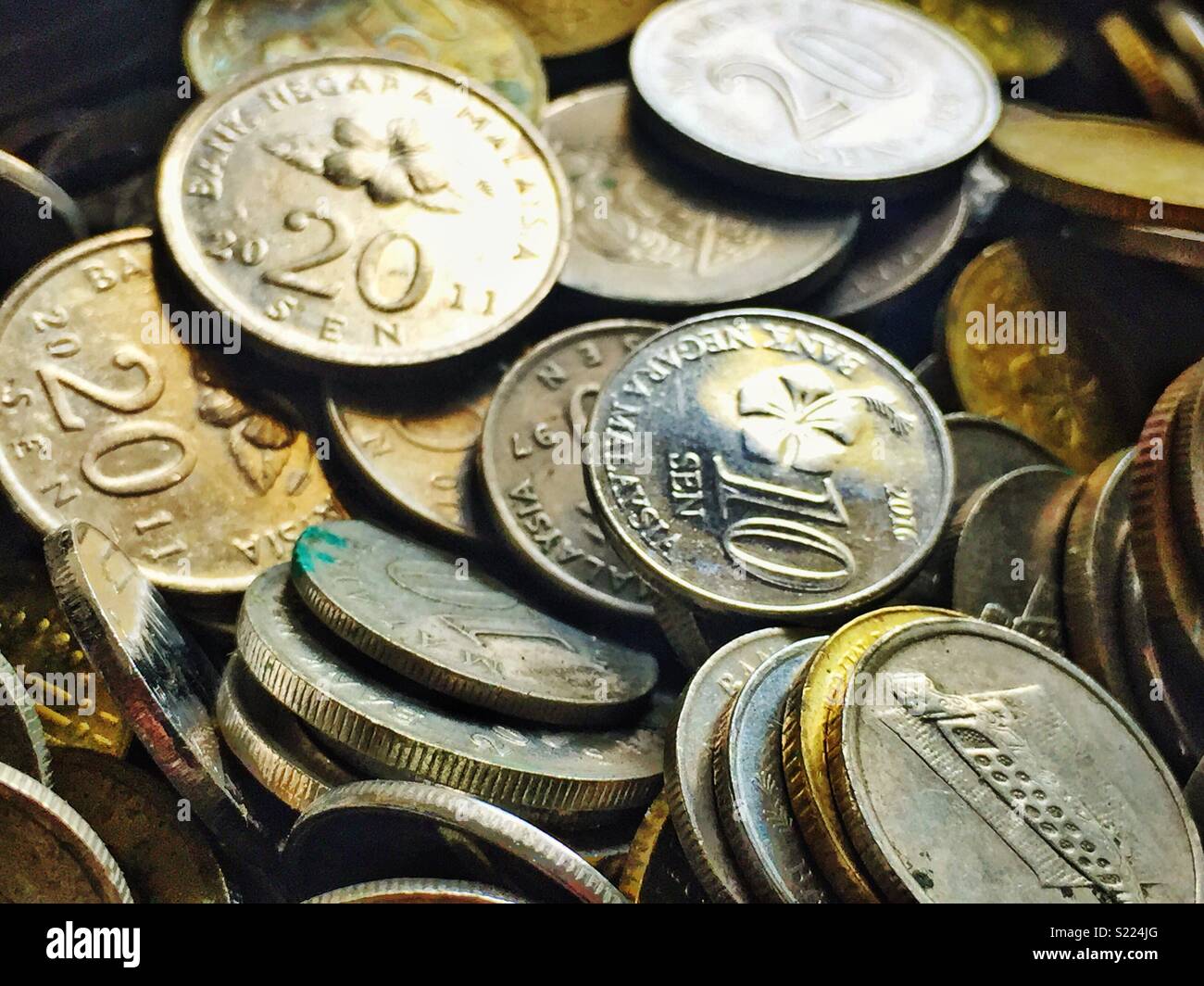 Malaysian coin hi-res stock photography and images - Alamy
