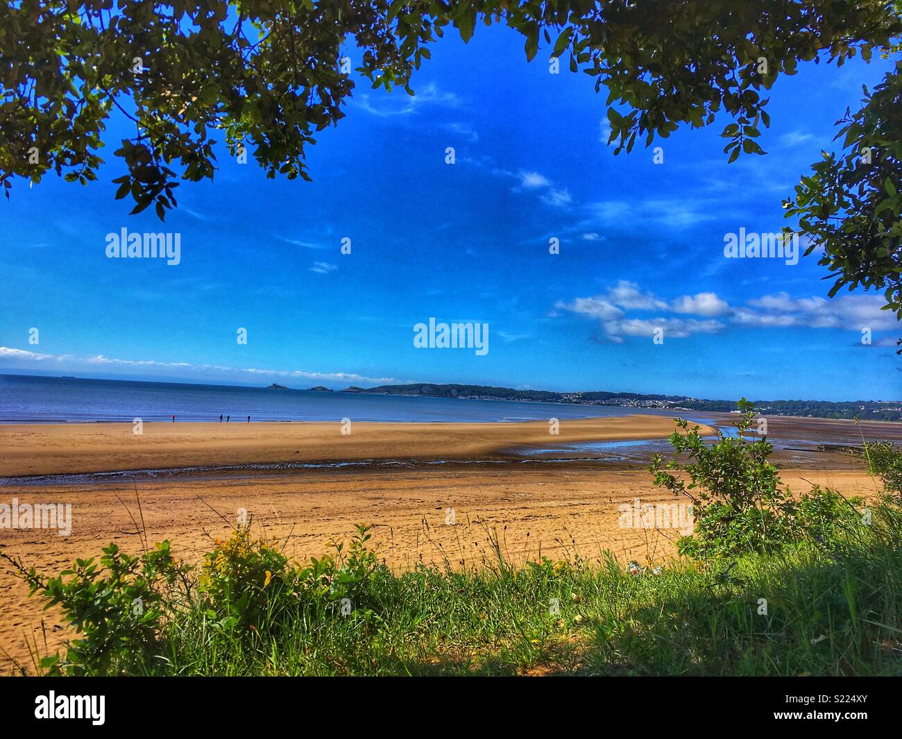 Swansea beach hi-res stock photography and images - Alamy
