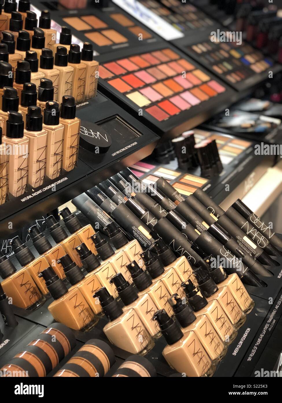 Selfridges birmingham hi-res stock photography and images - Alamy