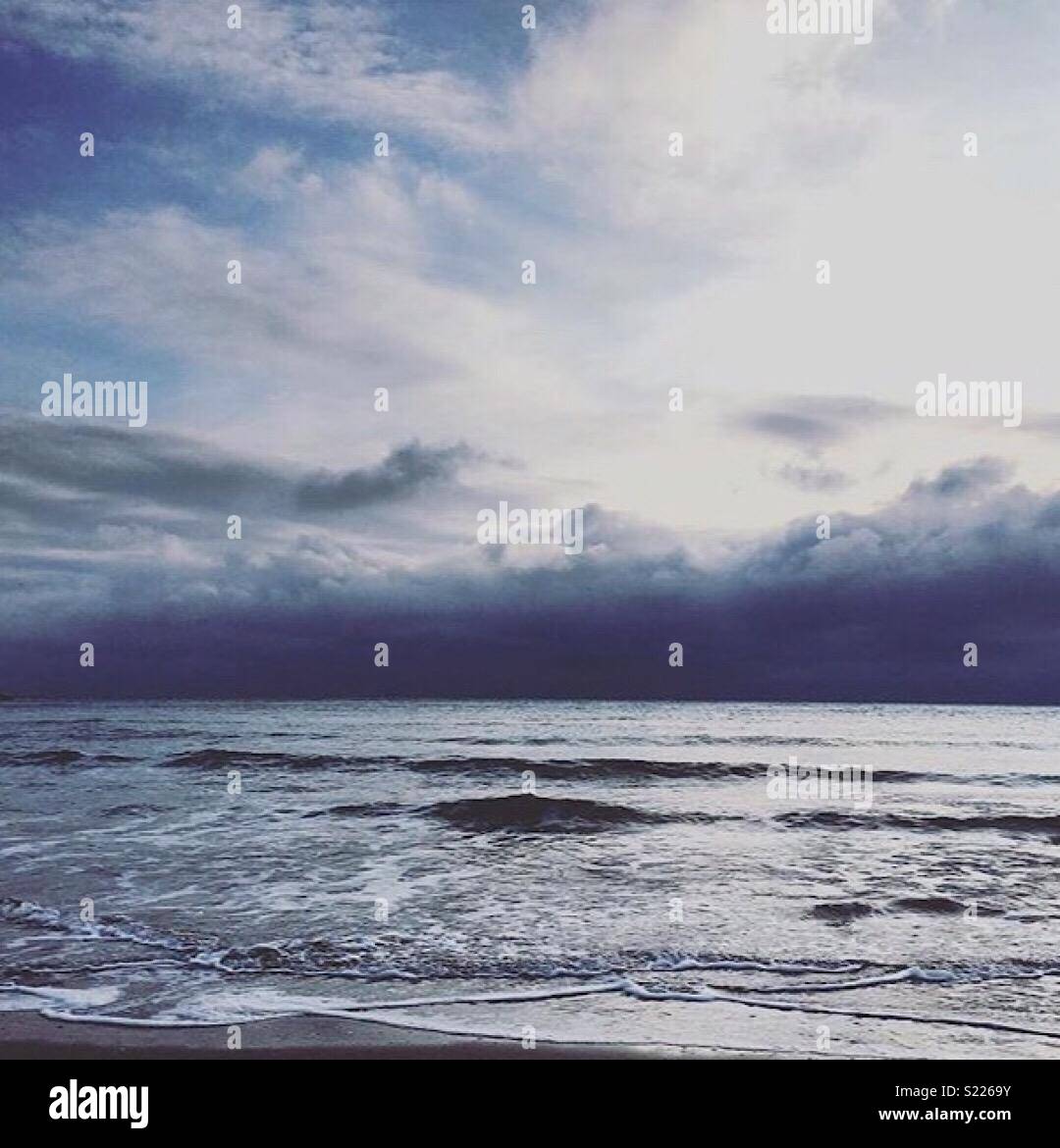 Still ocean beach view Cornwall Stock Photo - Alamy