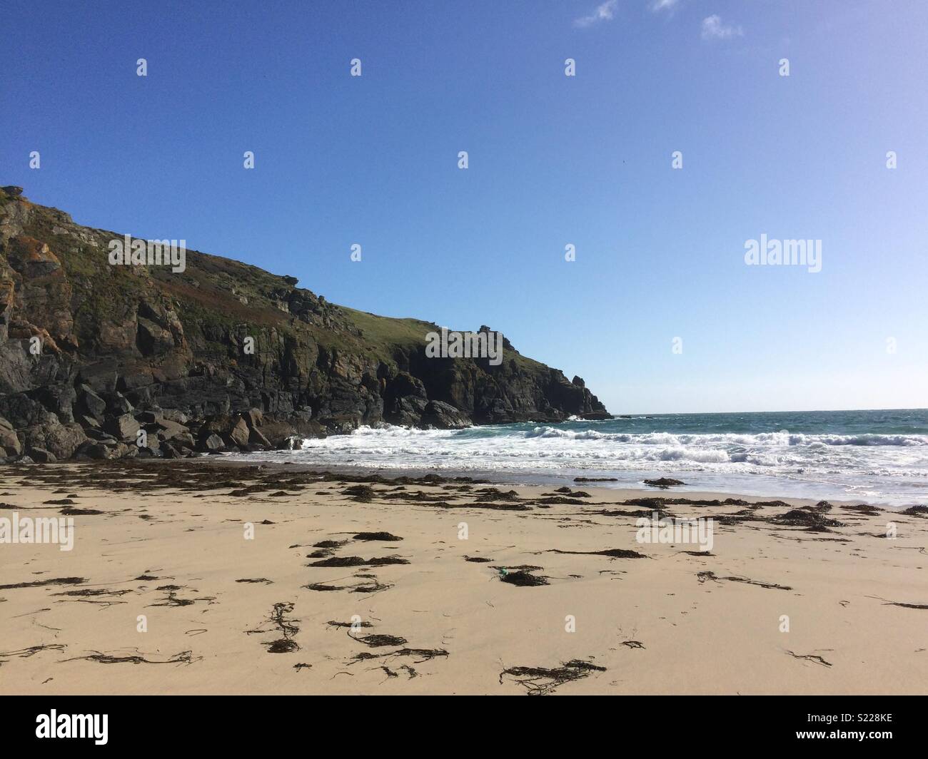 Housel Bay Beach High Resolution Stock Photography and Images - Alamy