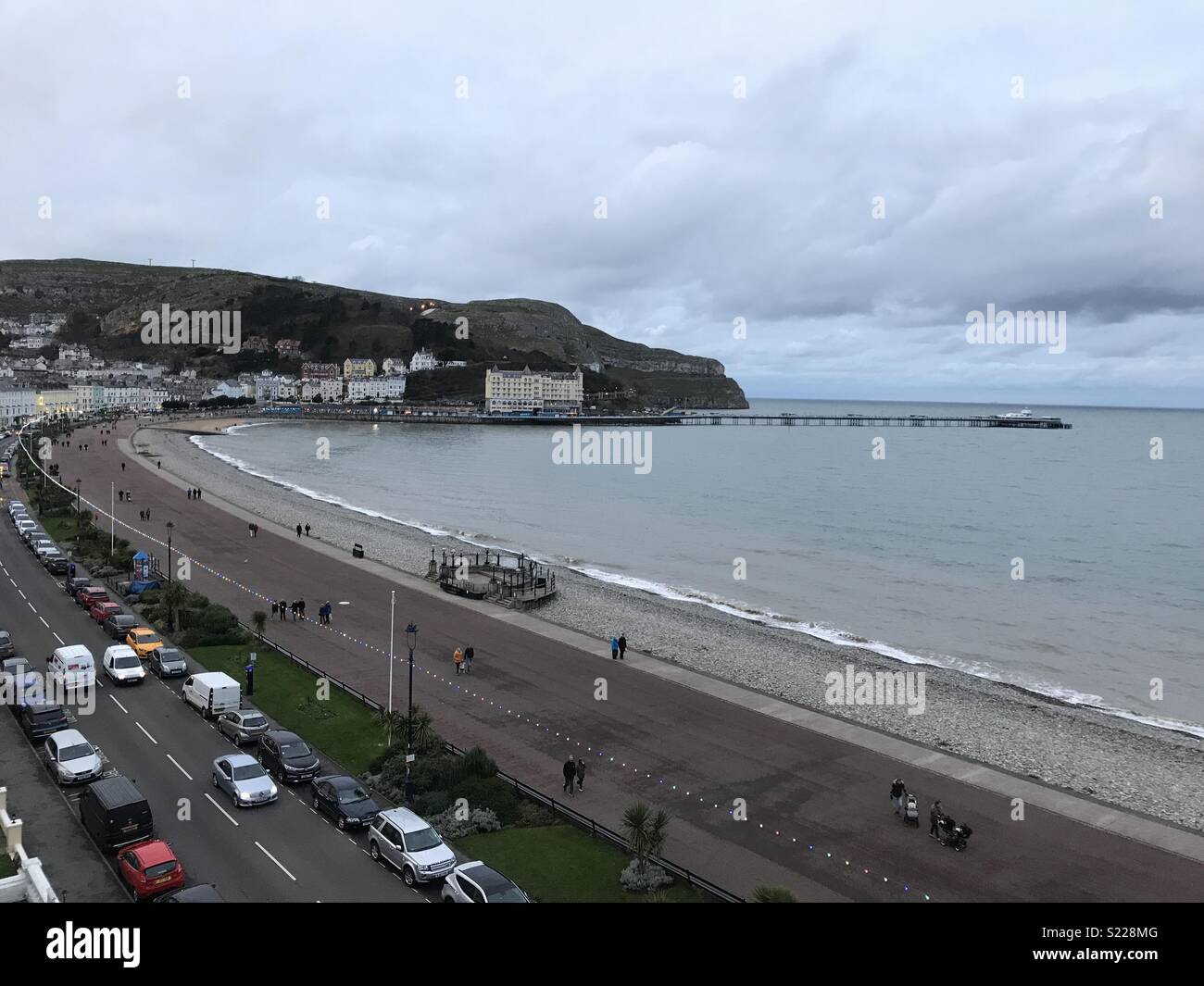 View of Llandudno promenade Stock Photo - Alamy