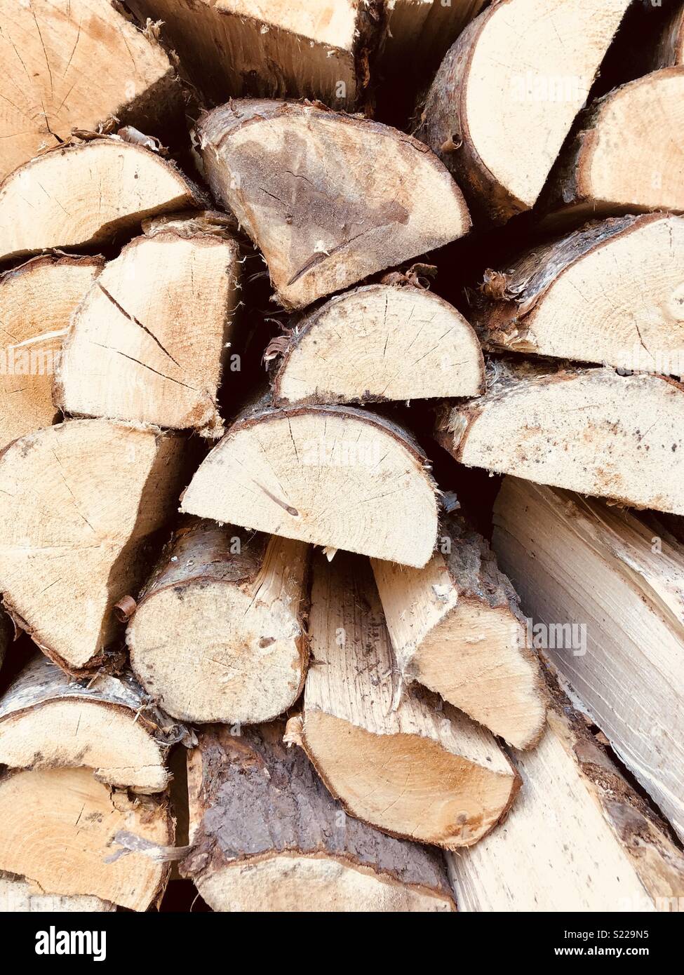 Wood log stack hi-res stock photography and images - Alamy