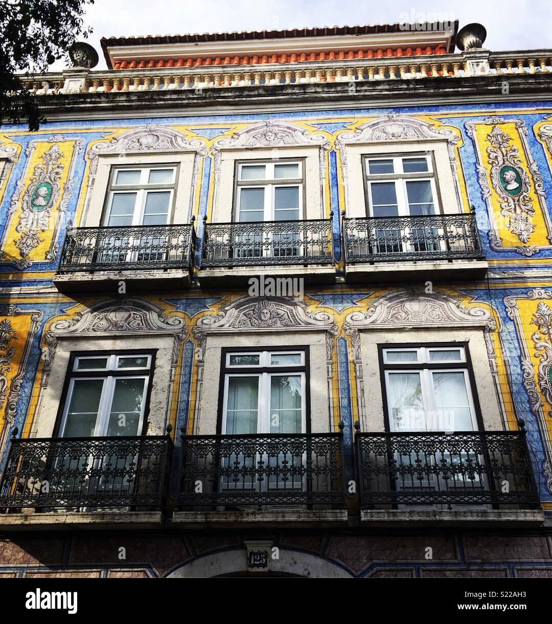 Tiled building in Lisbon Stock Photo - Alamy