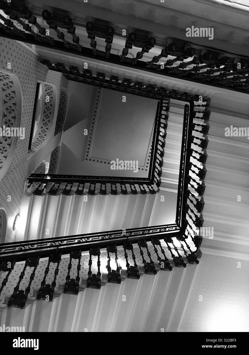Never ending stairs hi-res stock photography and images - Alamy