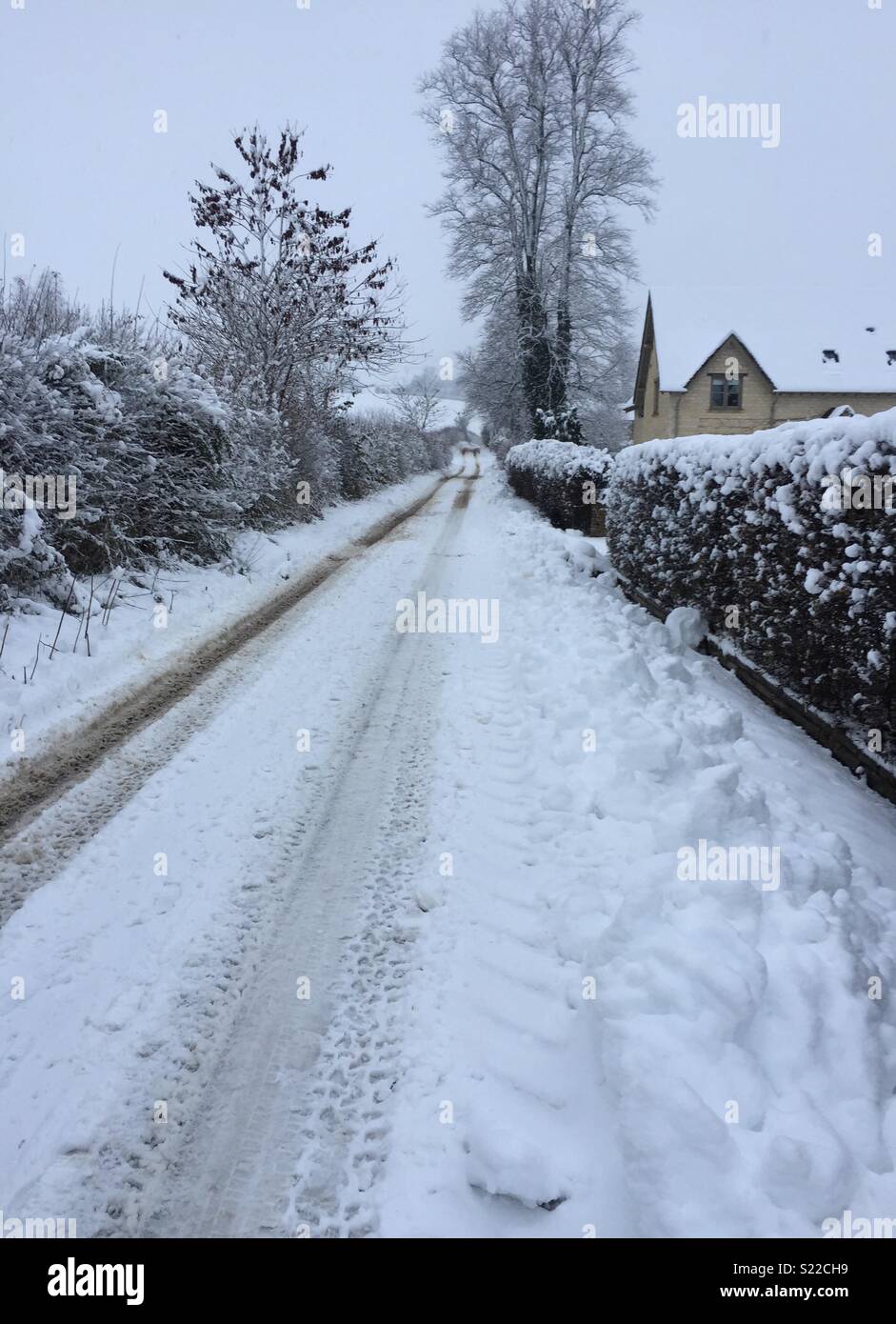 Snowy lane hi-res stock photography and images - Alamy