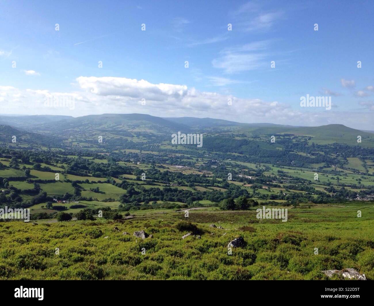 Welsh valleys in full summer Stock Photo - Alamy