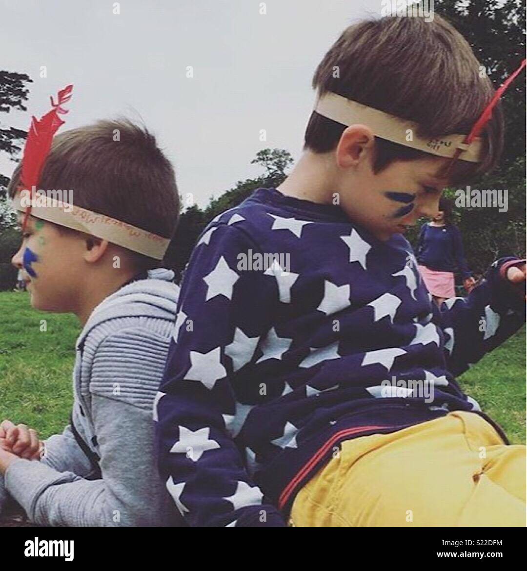 Red indians hi-res stock photography and images - Alamy