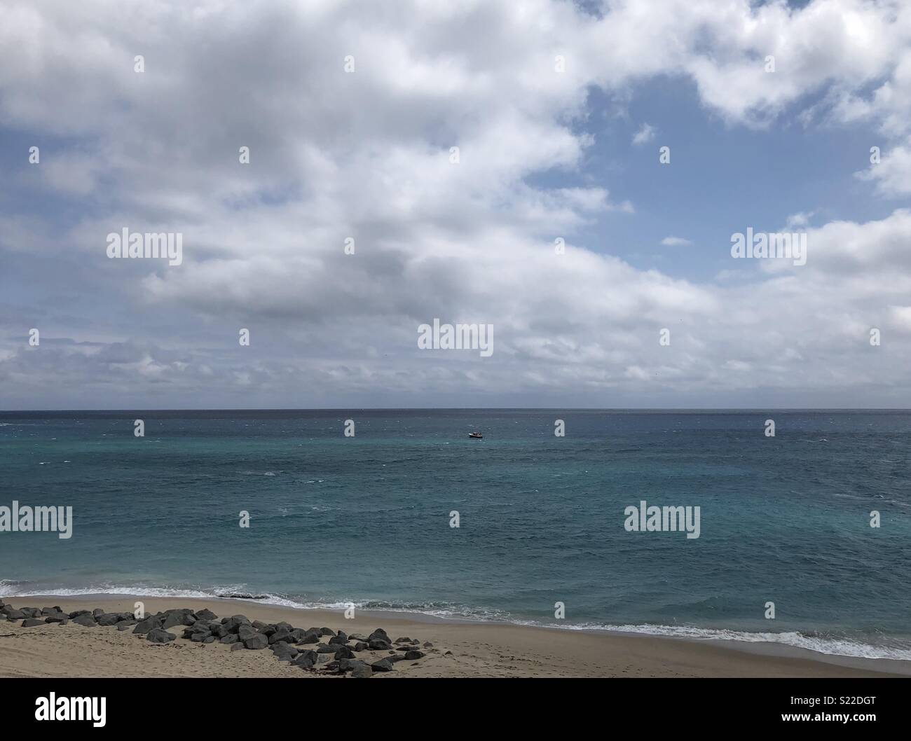 Beautiful quiet beach Stock Photo - Alamy