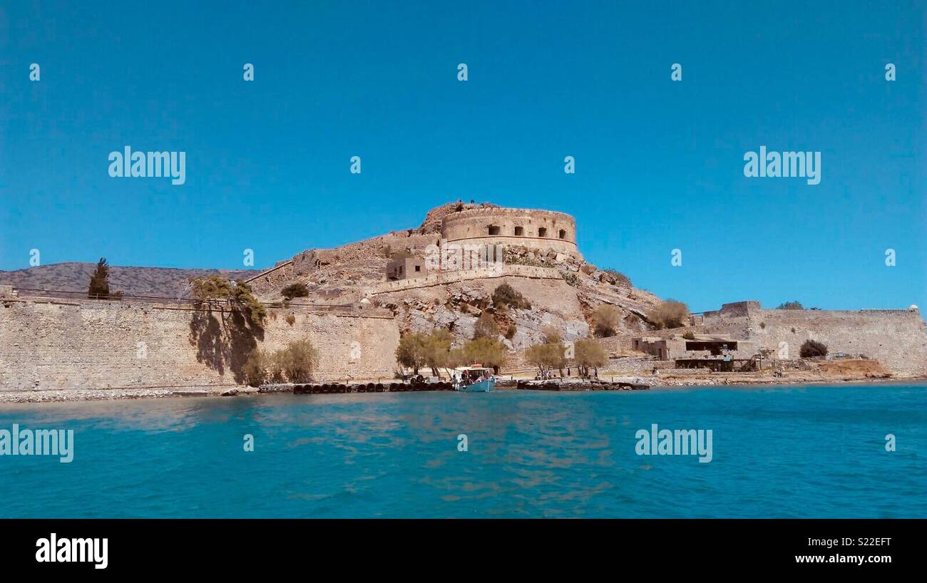 Castle in Crete, Greece Stock Photo - Alamy