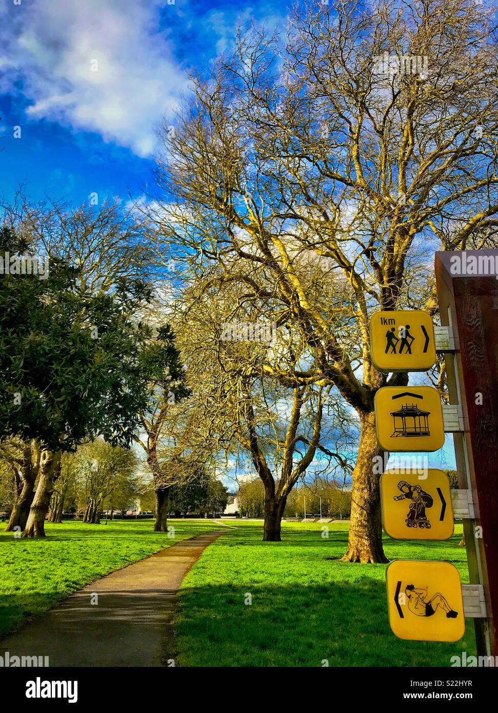 Amenities park hi-res stock photography and images - Alamy