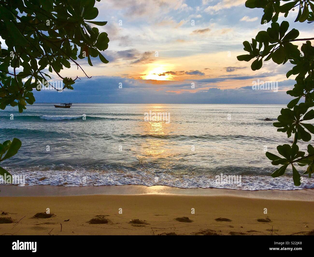 Koh Rong Samloem beach Stock Photo - Alamy