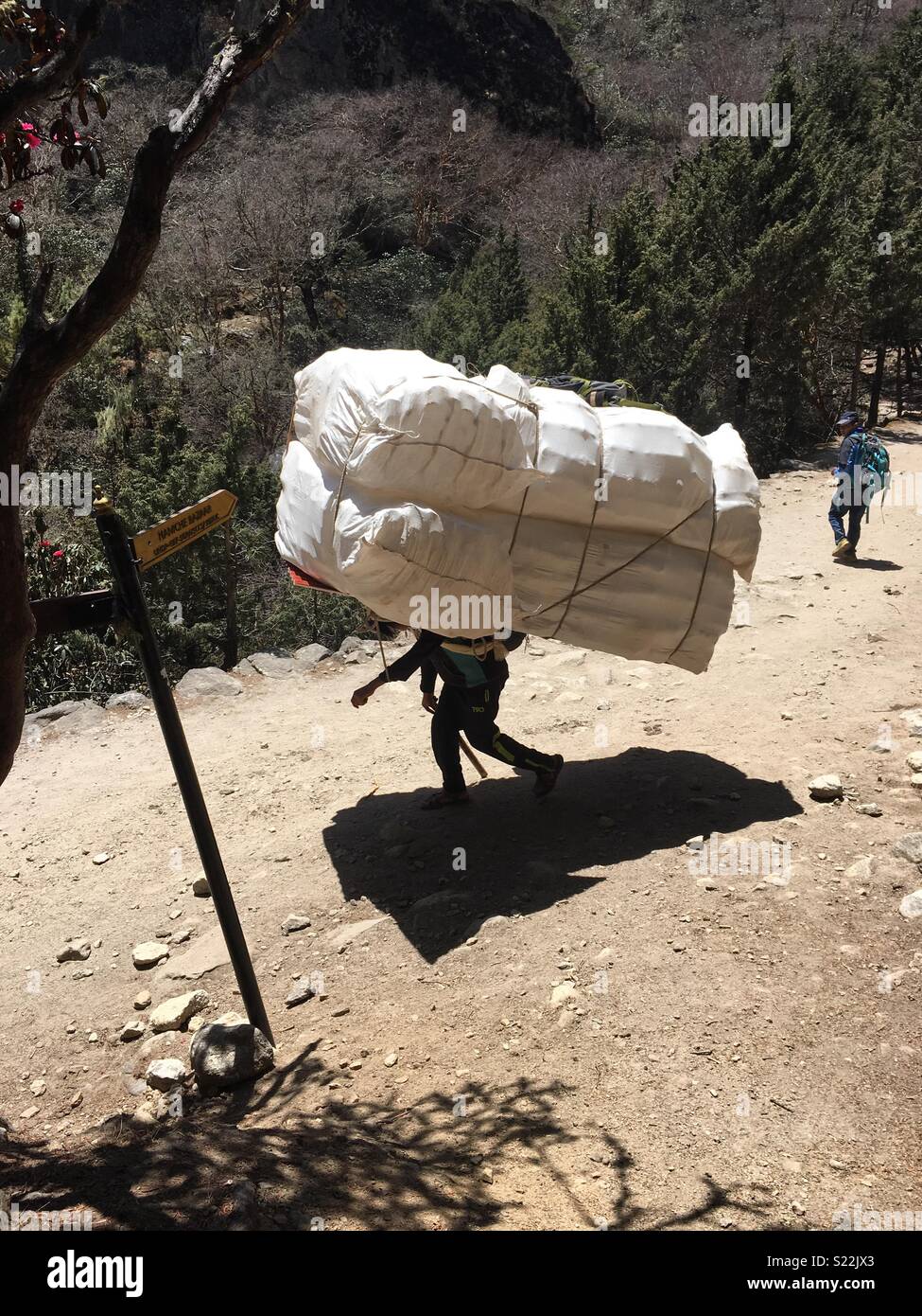 Porter Nepal High Resolution Stock Photography and Images - Alamy