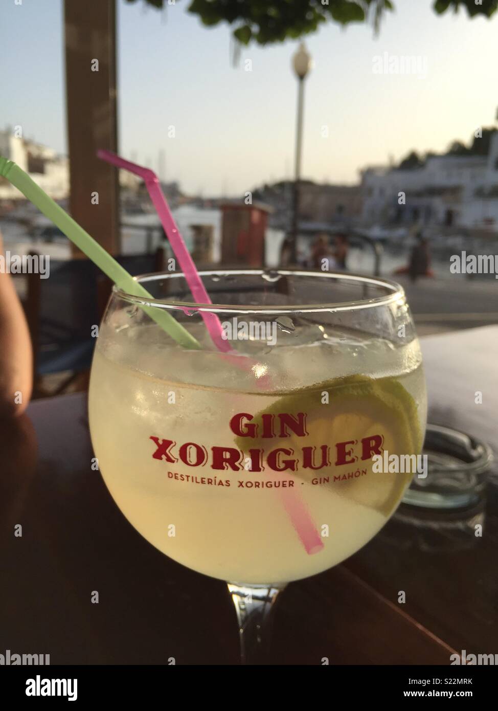 Gin and tonic menorca Stock Photo - Alamy