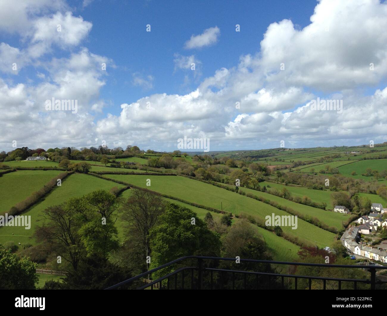 Cornwall countryside hi-res stock photography and images - Alamy