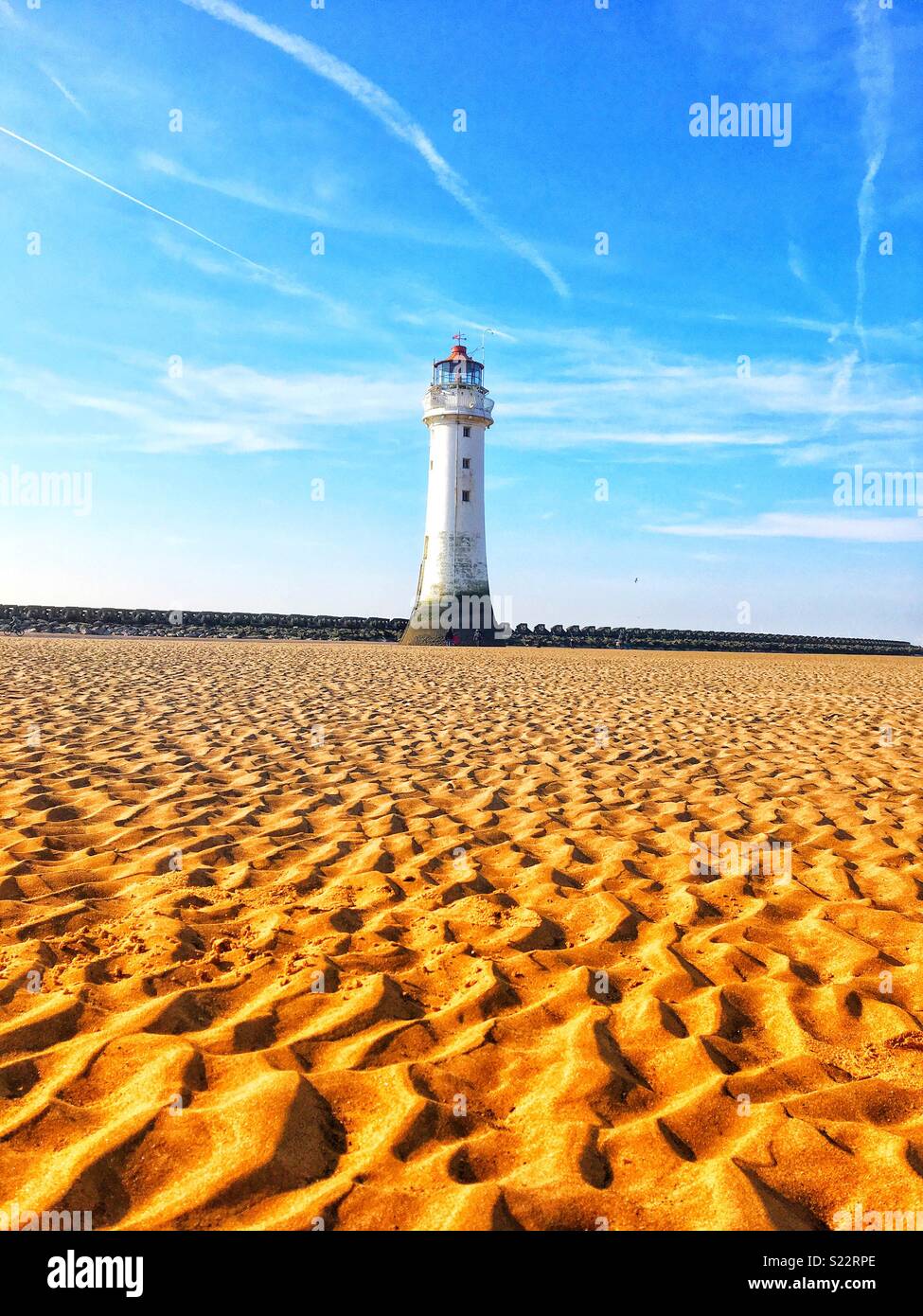 Sandy beach and lighthouse at New Brighton, Wirral Stock Photo - Alamy