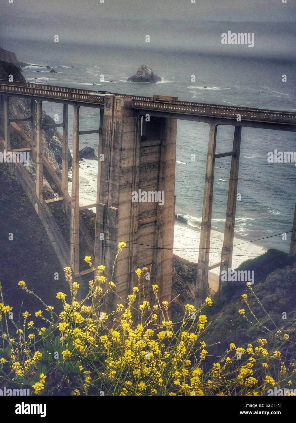 Bigsby bridge hi-res stock photography and images - Alamy