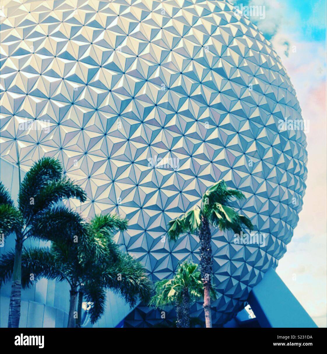 Spaceship Earth: Epcot Stock Photo - Alamy