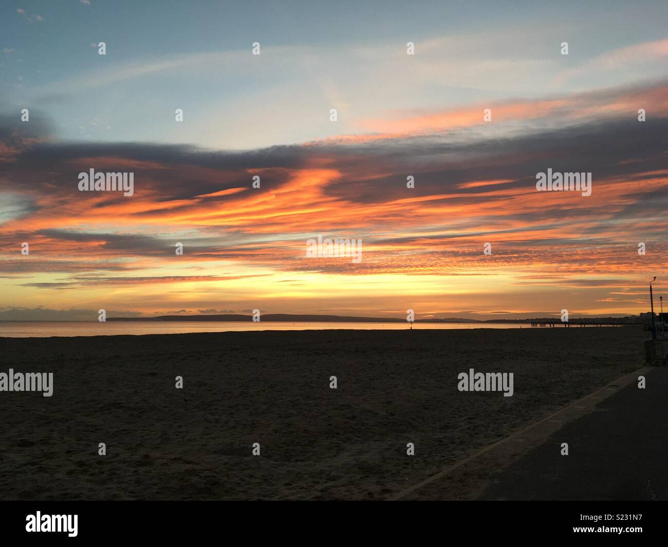 Sunset bournemouth beach hi-res stock photography and images - Alamy