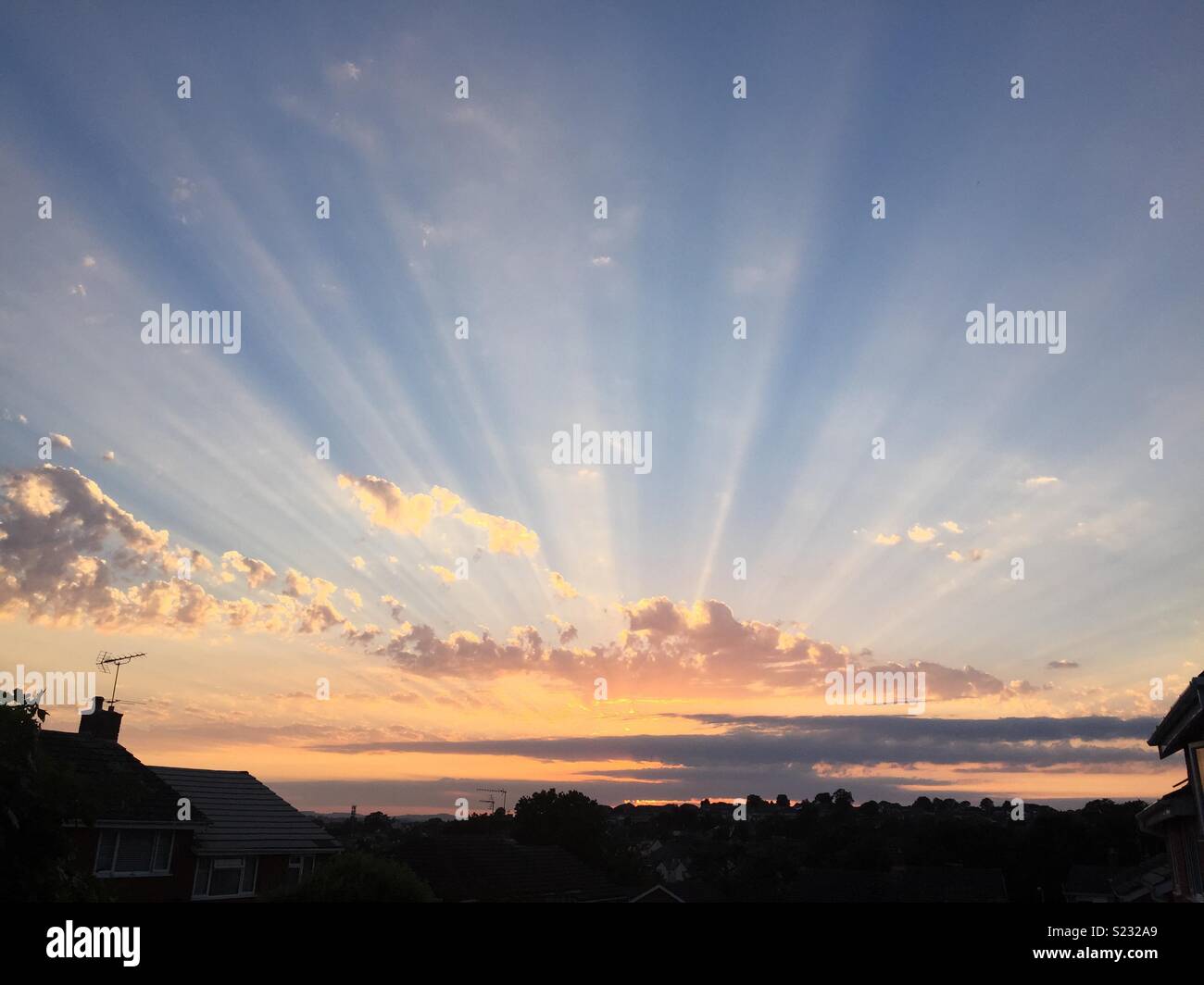 Devon skies hi-res stock photography and images - Alamy