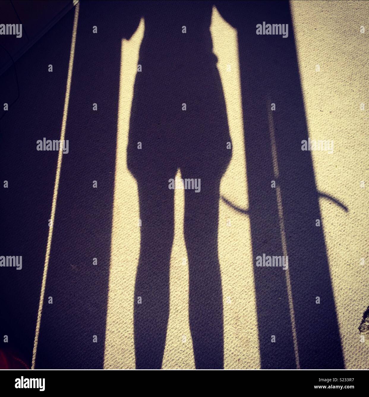 Shadow dark figure hi-res stock photography and images - Alamy