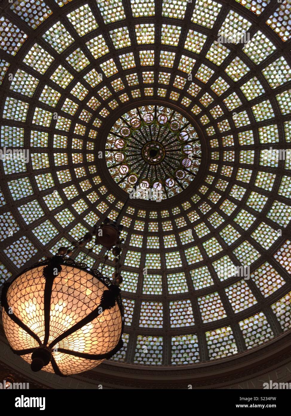 Ornate ceiling design Stock Photo - Alamy