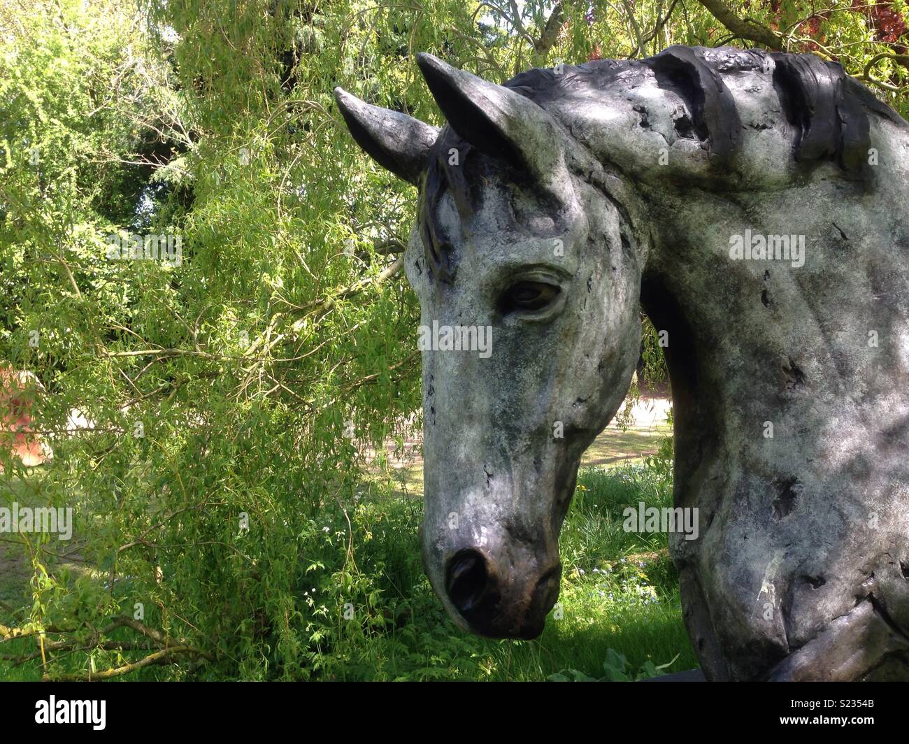 Horse head sculpture hi-res stock photography and images - Alamy